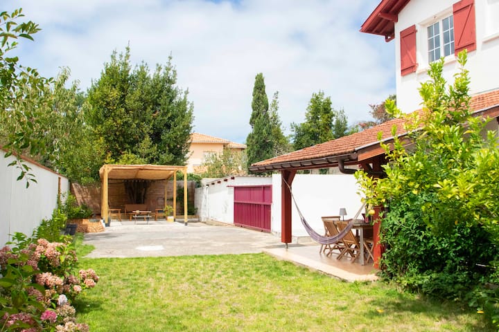 Maison Familiale 3 Chambres Avec Jardin - Biarritz