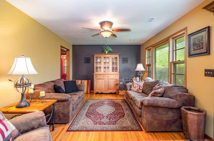 Retreat Guesthouse-5star R&r - Gallatin, TN
