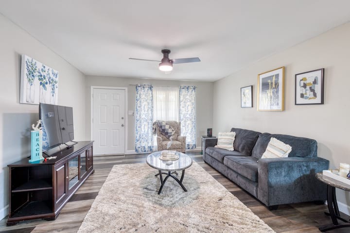 My Coastal Retreat - Gulfport, MS