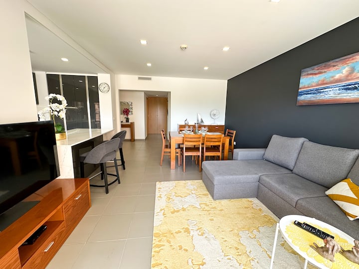 Family Friendly 2-bedroom Condo 600mtrs To Beach! - Portimão