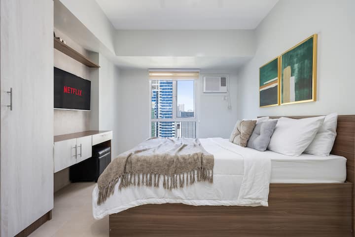Cebu It Park Studio With Pool, Netflix & Fast Wifi - Cebu