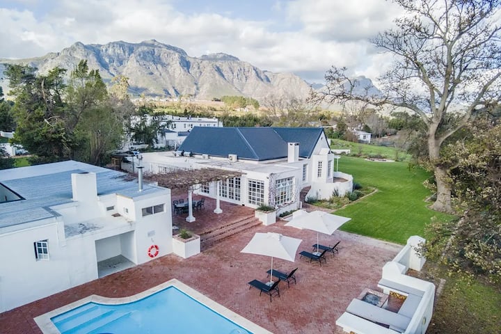 Sunset Farm Stellenbosch - The Farmhouse - Stellenbosch