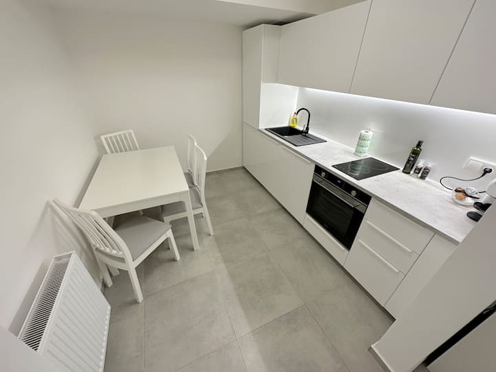 Krásny Byt - Perfektný Apartmán V Novom Meste - Bratislava