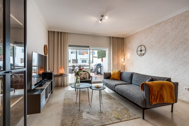 Spacious Apartement With Large Terraces And Pool - Estepona