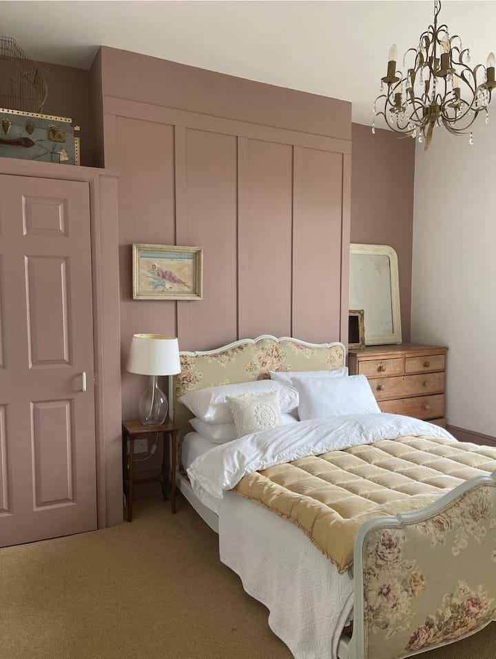 Seaside Townhouse With Sea Views - Lowestoft