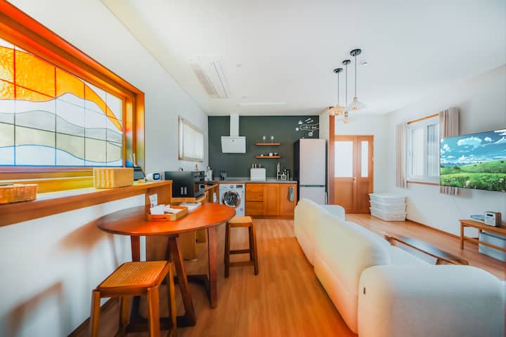 Stay Curated By Actor Ryu Seungryong. Haceonbaram - Jeju-si