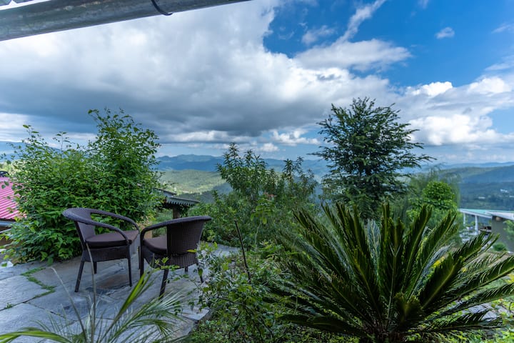 Kasar Devi Mohan's Mud Houses, Almora, Binsar Rd. - Binsar