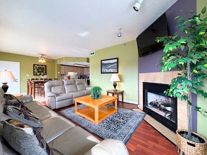 Little Pigeon Hideaway - Pigeon Forge, TN