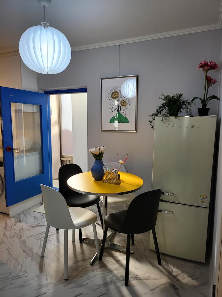 서울역 도보5분/
서울중심/ 용산구
단독사용/공항철도 바로앞/ - Seoul