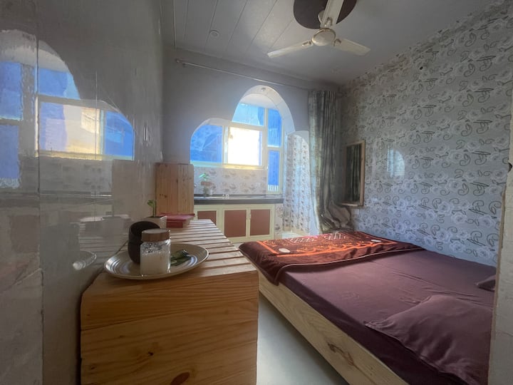 Cozy Room - Close To Ganga (Room 7) - Rishikesh
