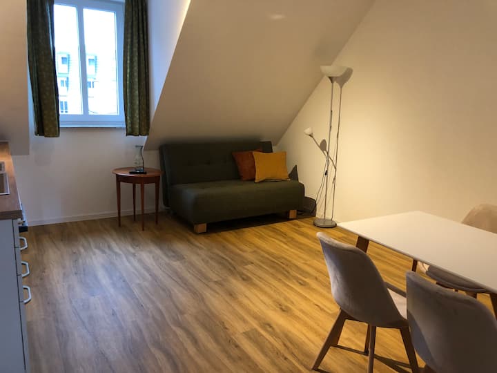 Dachgeschosswohnung, 2. Stock - Worms