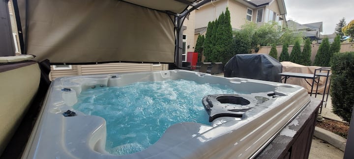 Metropolitan Dream Stay With Fireplace And Hot Tub - 