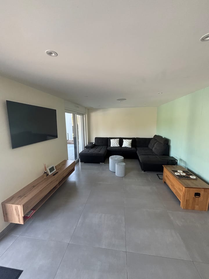 Villa230m2/piscine-spa-jeux/35min Train Strasbourg - Black Forest