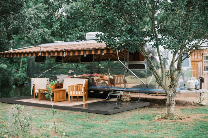Charming Glamper Airstream-between Downtown& Folly - Charleston, SC