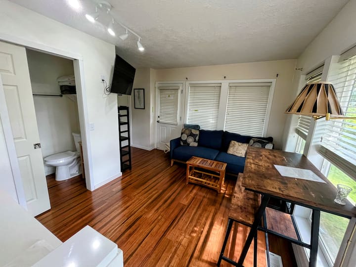 Private Bull Mountain Apartment - Sherwood, OR