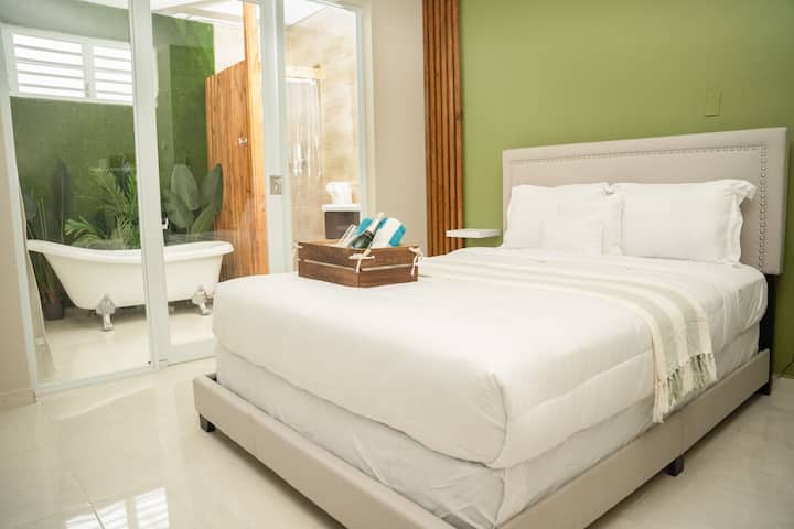 Great For Families And Friends. Peaceful Area. - Aguadilla