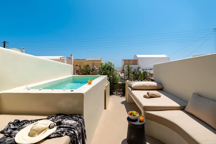 Rockhill Luxury Suite Imerovigli - Santorini