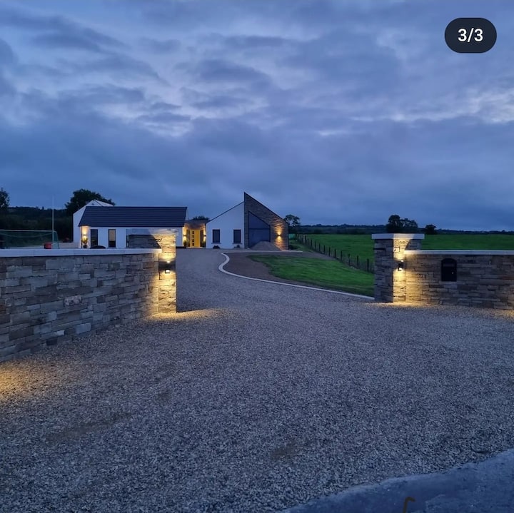Lovely Laois Loft Apartment 2 - Athy