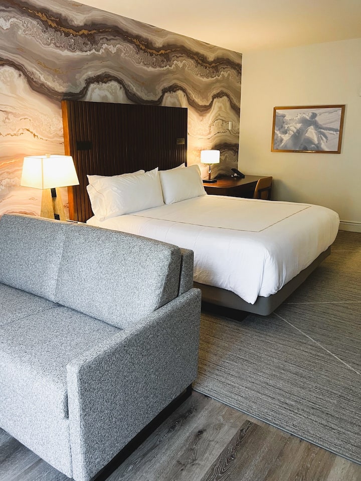 Sitzmark Vail King Kitchenette Suite - Vail, CO