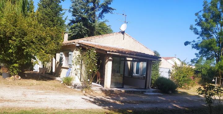 Maison A La Campagne En Ville - Pertuis