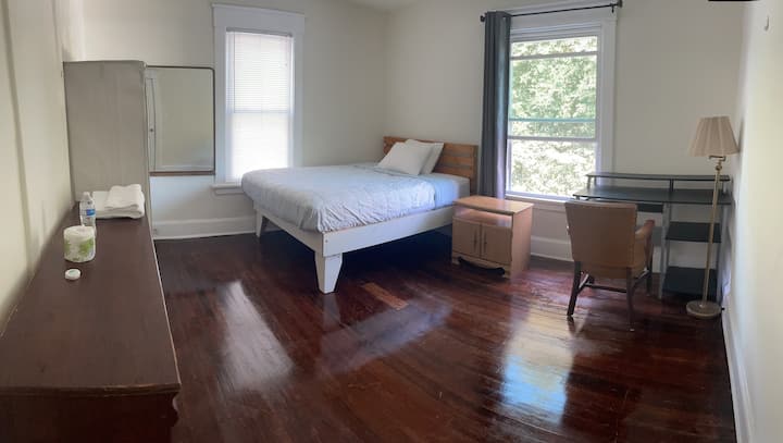 Vcu Richmond Va Clean Quiet & Secured Large Room5 - Richmond, VA
