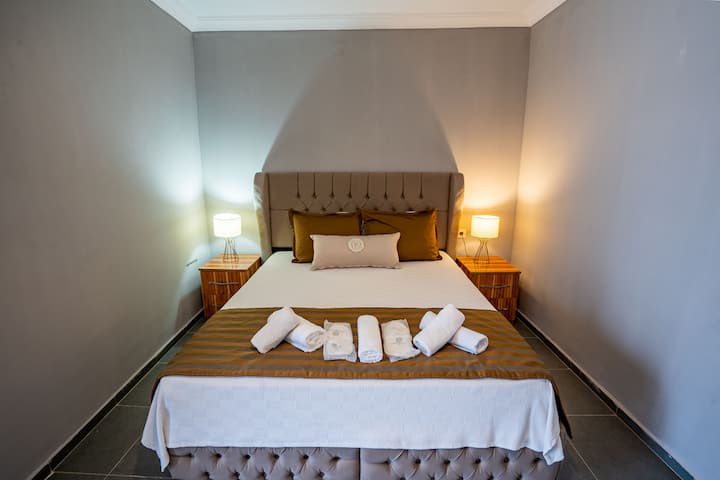 Aquaparklı ÖZelplajlı1+1 Suit Apart No:9-10-11-12 - Gömeç