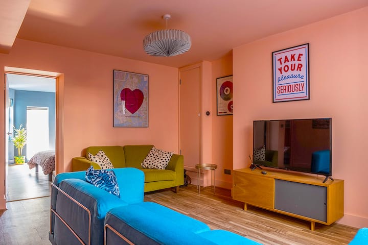Cozy, Stylish, Dog Friendly, Fast Wifi + Parking - Bexhill-on-Sea