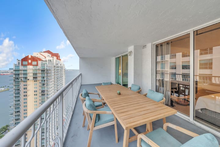 Huge Brickell Home I Sleeps 6 I Club Brickell Bay - Miami