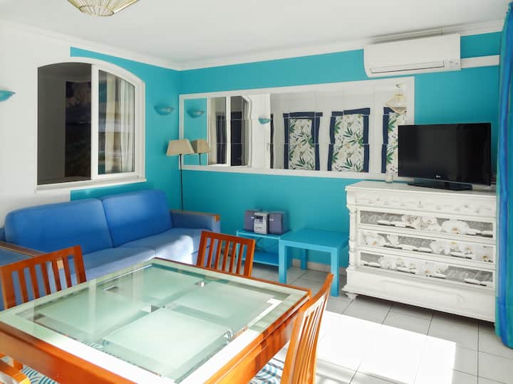 Borghèse 2' à Pied Plage, Wifi, Piscine, Parking, - Fréjus