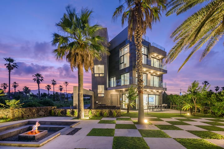 Monterrny - Ciudad de Jeju