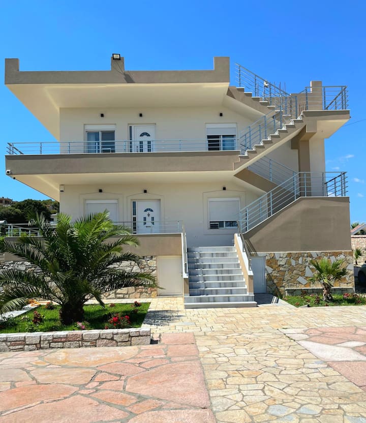 Villa Fjorald First Floor - Albania