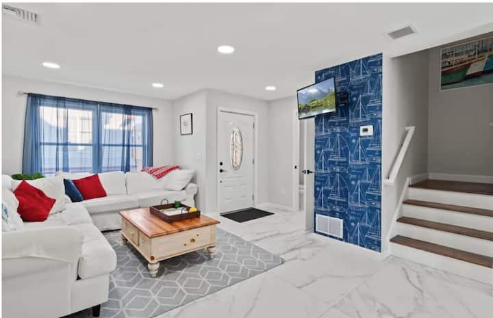 Sunset Haven 2 Blocks From Beach - Seaside Heights, NJ