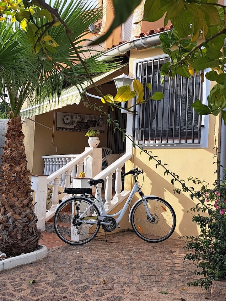 Family Bungalow In Marisol Park: Pool And Tennis - Calp