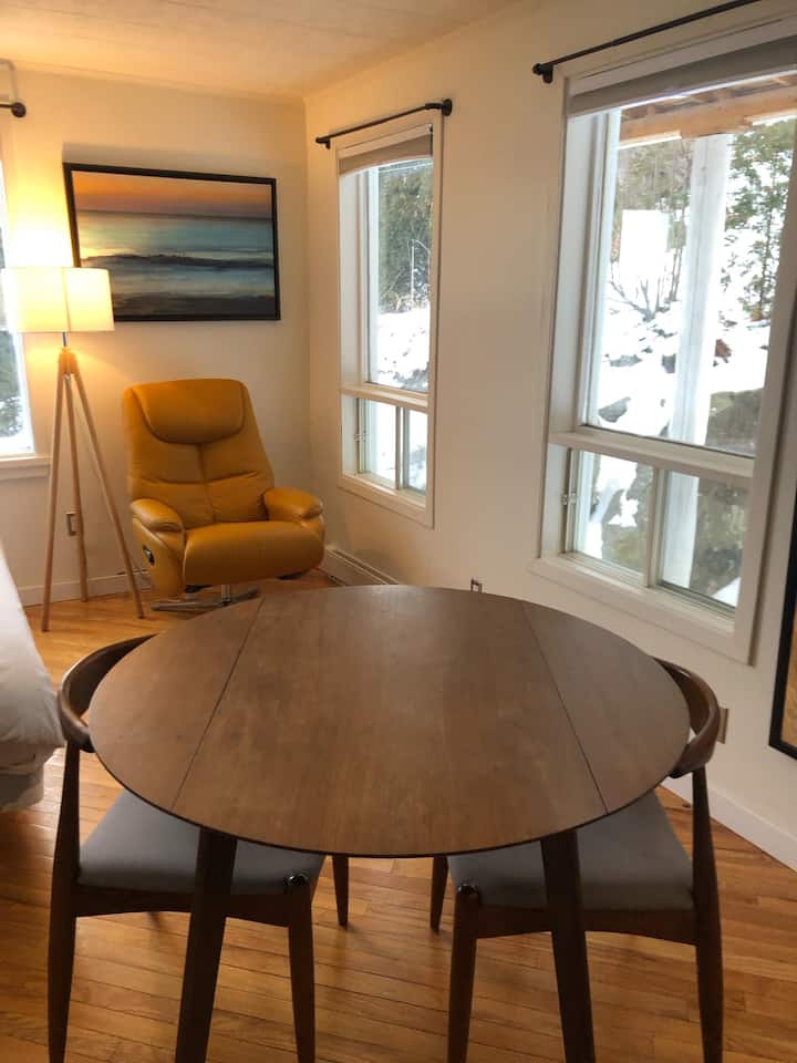 Loft Centre Ville Proche De La Rivière, Au Calme. - Saguenay