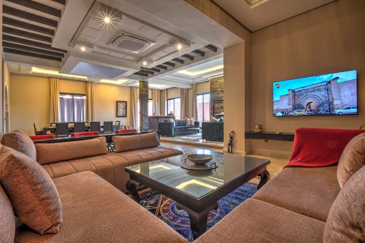 Villa69, Piscine Privée, 5 Chambres, 6 Lits, - Marrakesh