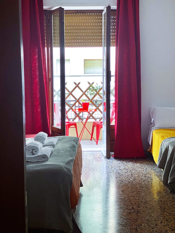 Triple Room With Private External Bathroom - Rome