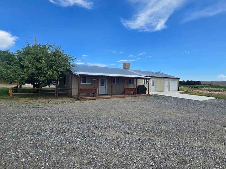 Country Quarters Near Cody - Wyoming