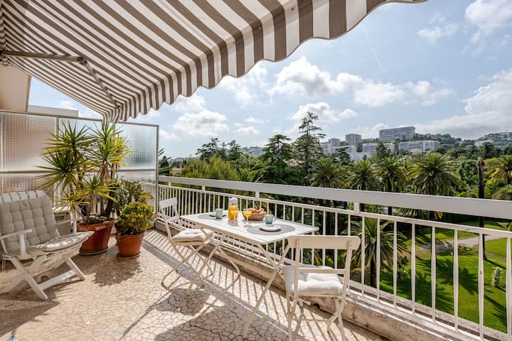 Loft Côtier | Vue Mer & Jardin, Clim, Parking - Niza