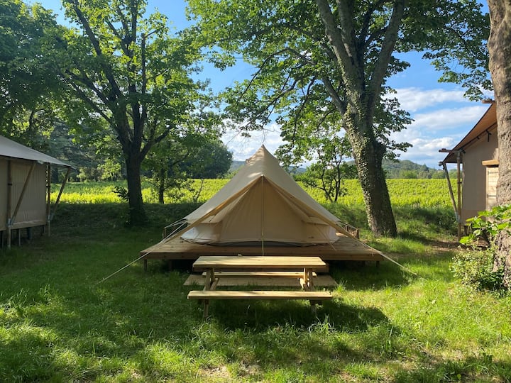 Superbe Tente, Camping Nature - Vallon-Pont-d'Arc