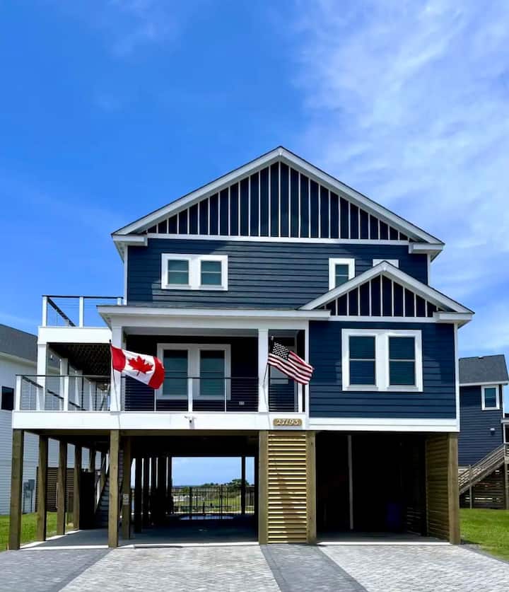 Luxury Wtr-frnt 5br-prvt Pool & Tiki Bar-elevator - Rodanthe, NC