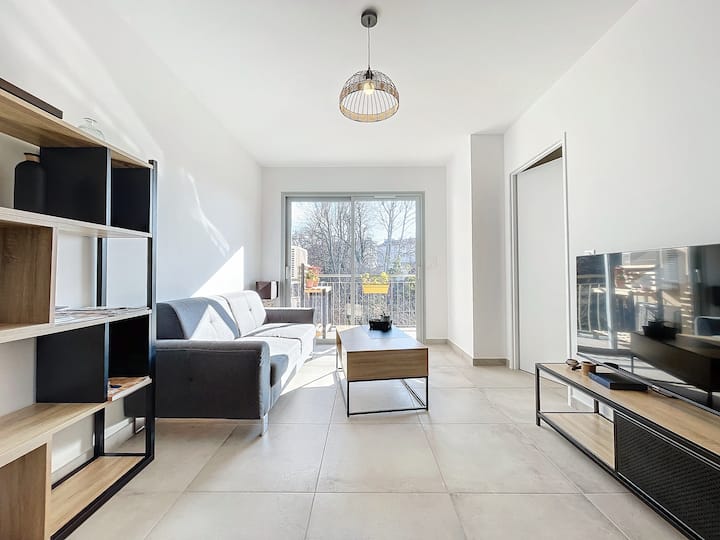 Appartement Neuf Et Climatisé Attend Ses Voyageurs - Monteux