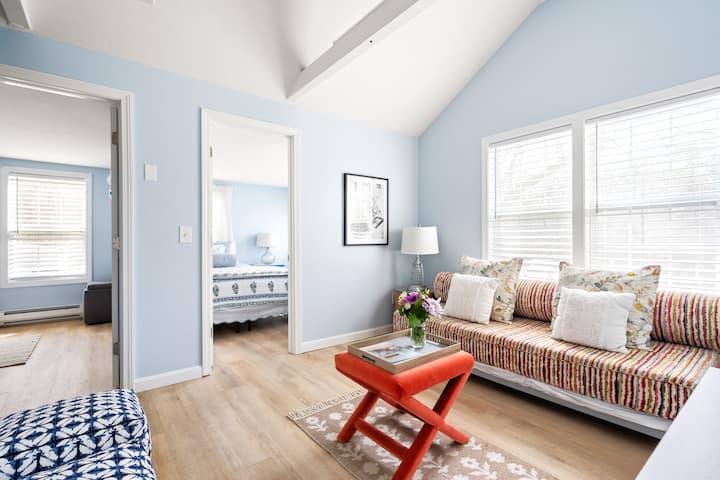Cockle Cottage - Renovated Chatham Cape House - Chatham, MA