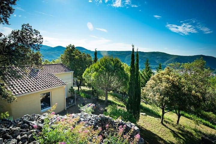 Aux Quatrefeuilles D'oc - Gîte Rose - Lodève
