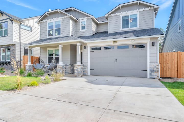 Luxury Bend Retreat • Hot Tub • Gameroom • Pets Ok - Oregon