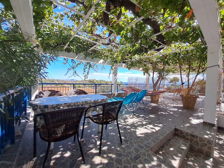 Sea View Studio- Grapevine - Alonissos