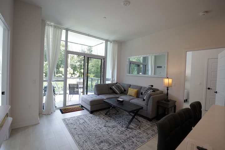 Luxury Waterfront Escape At Friday Harbour - Innisfil