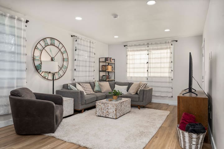 Lakewood/tacoma-sleeps 6-8 Near Waterfront - Steilacoom, WA