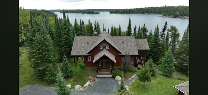 Lakefront, Drive Up Cottage On Black Sturgeon Lake - Kenora