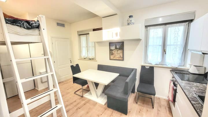 Studio Dolomiti, Center, Wi-fi, A.c., Lift - Bolzano
