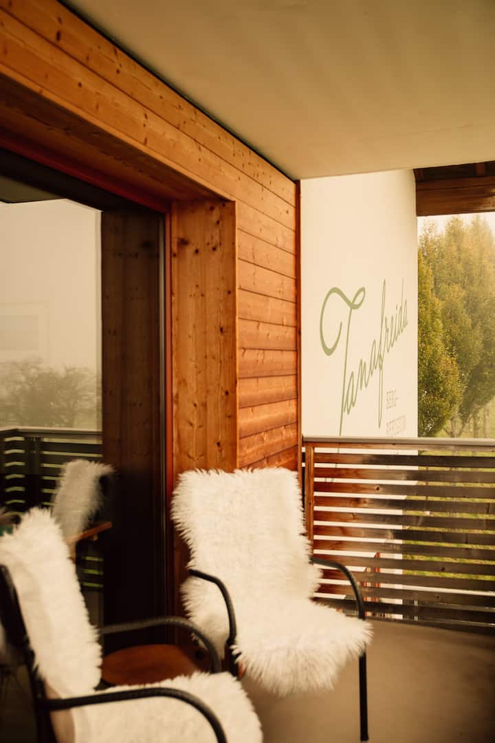 Kompaktes, Helles Apartment Mit Zwei Balkone - Gargellen